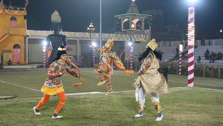 Ramlila... Ram killed Kumbhakarna and Lakshman killed Atikaya ...