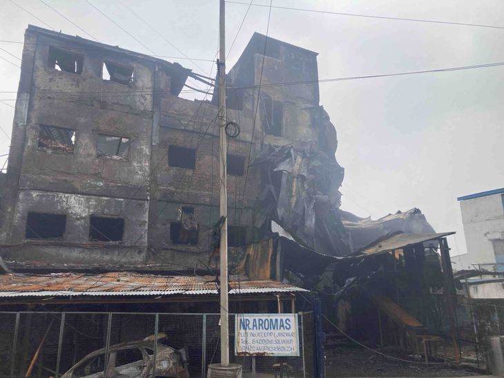 Himachal: Cosmetic factory fire in Baddi updates | हिमाचल के बद्दी में ...