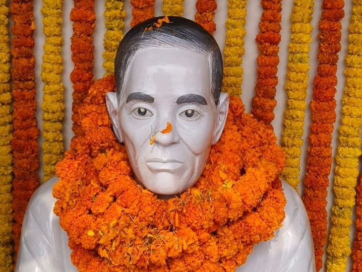 Freedom fighter statue unveiled in Dumraon