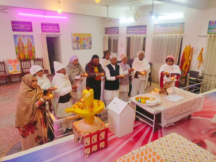 Man gets salvation by following the life of Lord Ram and his principles ...