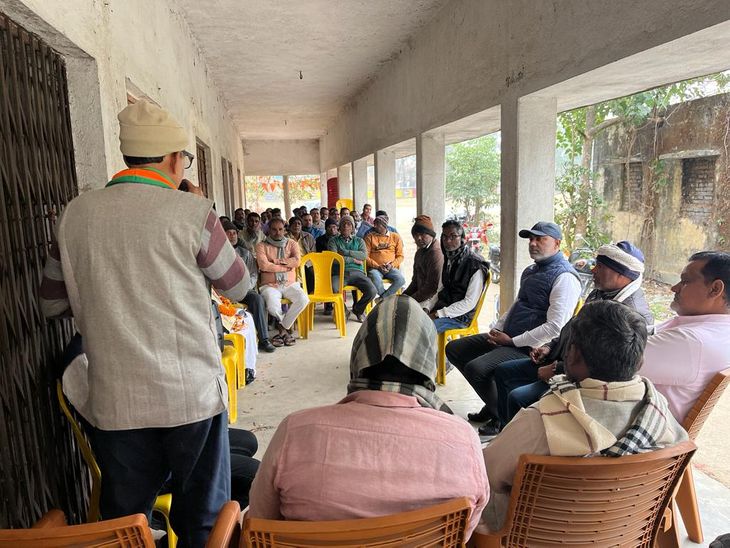 Workers are given the responsibility of village chalo campaign | गांव ...