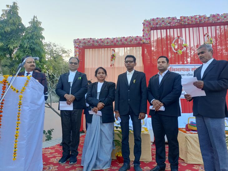 Swearing in ceremony in Niwai | निवाई में शपथ ग्रहण समारोह: अभिभाषक संघ ...