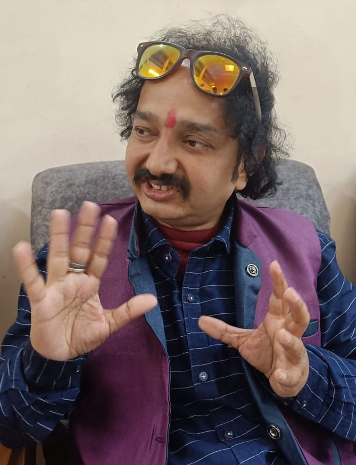 Chandankiyari's Janardan tickles with his comedy in Bollywood-web ...