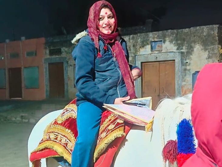 Narnaul Banavara of two daughters