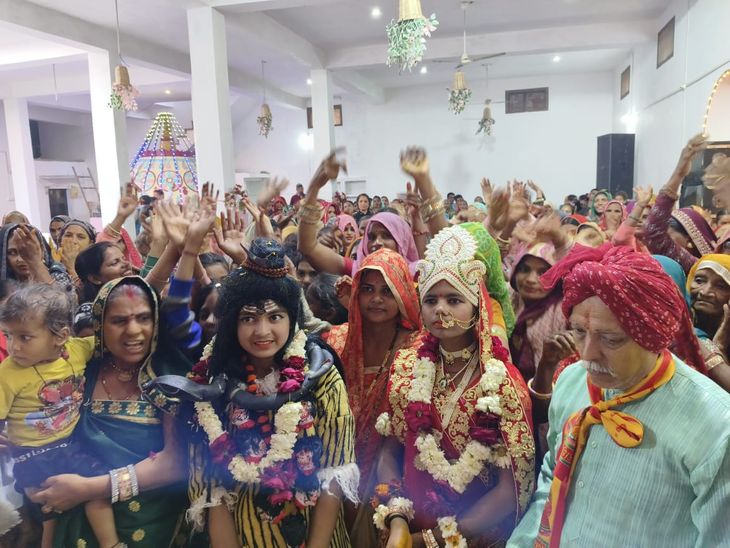 Shrimad Bhagwat Katha Mother Parvati Garlanded Lord Shiva श्रीमद्