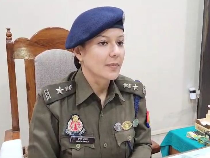 8 constables of a police station in Bahraich appeared in line | बहराइच में एक थाने के 8 सिपाही ...