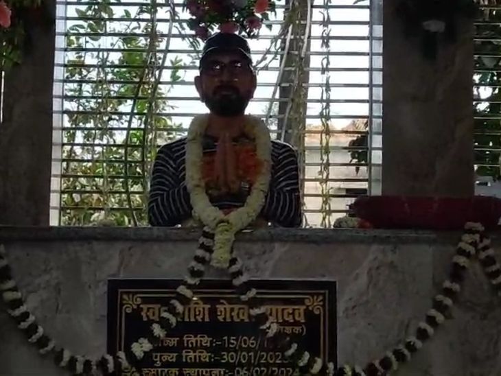 Statue of teacher Shashi Yadav unveiled