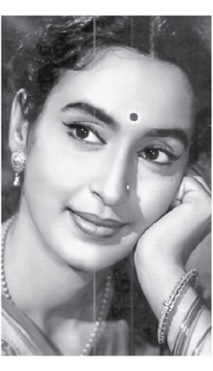 14-year-old Nutan turned down 'Mughal-e-Azam' | 14 साल की नूतन ने ठुकरा दी थी ‘मुगल-ए-आजम ...