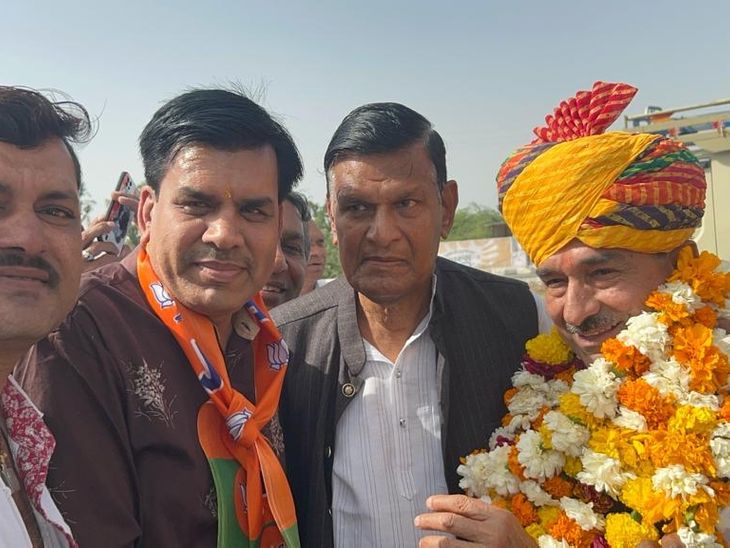 Newly elected Rajya Sabha MP Madan Rathod welcomed | नवनिर्वाचित ...