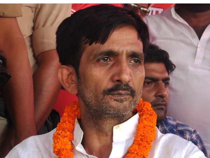 MLA sunil pandey and MLC hulas pandey acquitted in 25 year old case | 25 साल पुराने मामले में ...