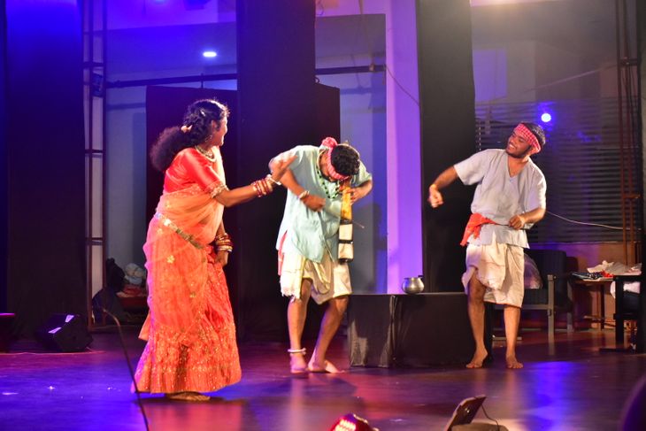 Veer Savarkar opposed untouchability and allowed Dalits to enter the ...