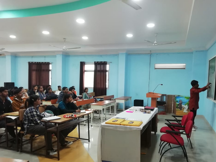 Calligraphy workshop started in CSJMU | CSJMU में कैलीग्राफी कार्यशाला ...