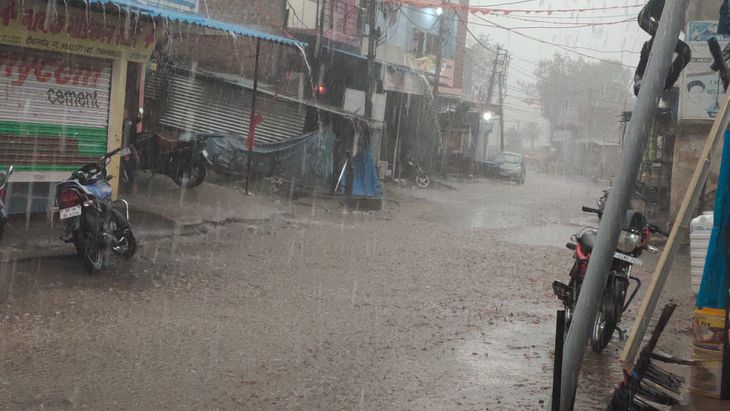 City drenched after half an hour of rain