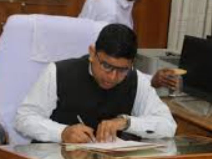 Collector changed the areas of Tehsildar and Naib Tehsildar for smooth ...