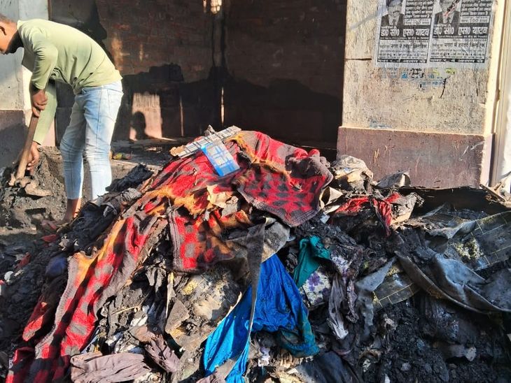 fire in clothes shop