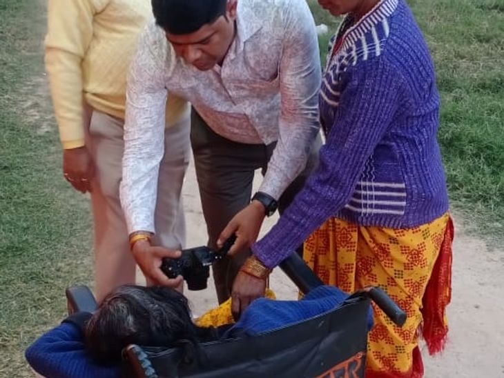 Dead body of old woman found in Karauli Ashram, Kanpur | कानपुर के करौली आश्रम में मिला वृद्धा ...