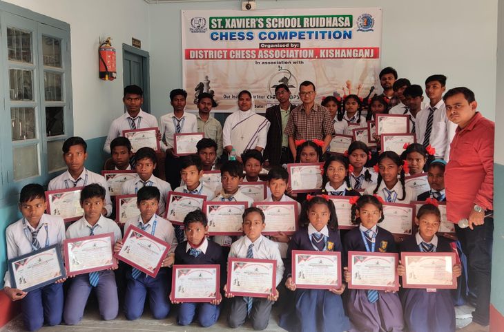 200 players from the school participated in St. Xavier's chess ...