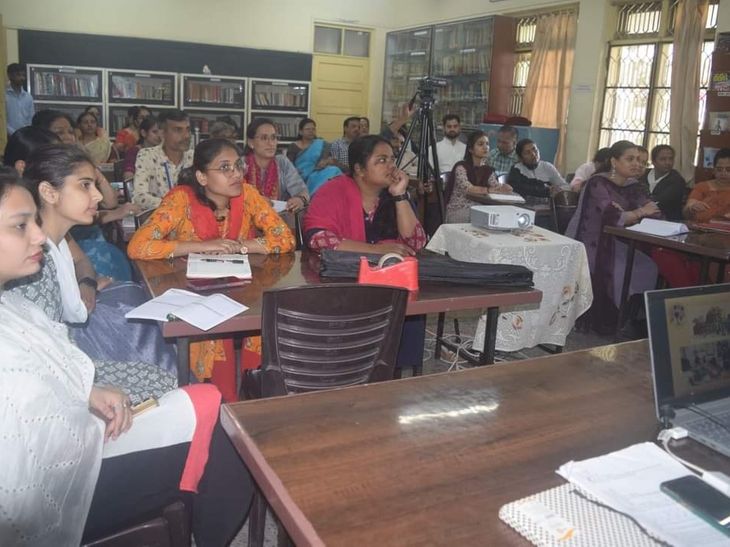 Tips given to connect education with art for all-round development of ...