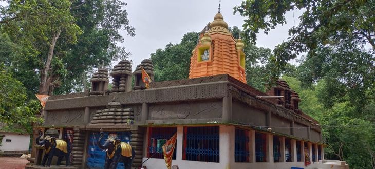 Bastar's only Jhadeshwar Shiv temple which became a refuge for leprosy ...