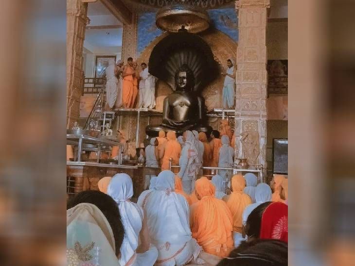 Heartfelt tribute to Acharya Shri at Bhanpur Jinala Bhopal | भानपुर ...