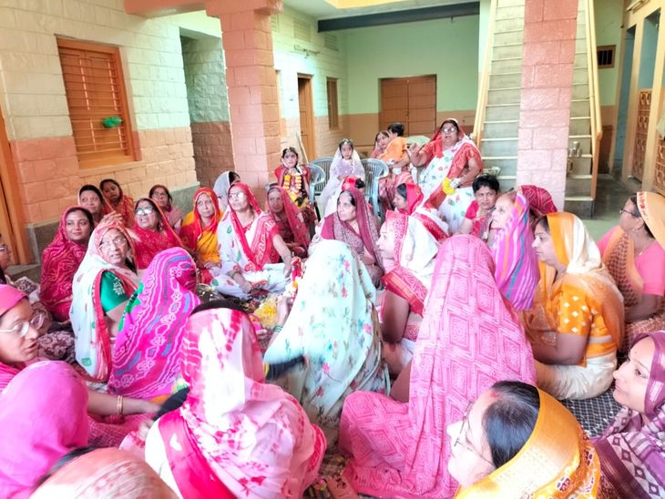 Women celebrated Phagotsav by decorating a tableau in Nohre of Khatri ...