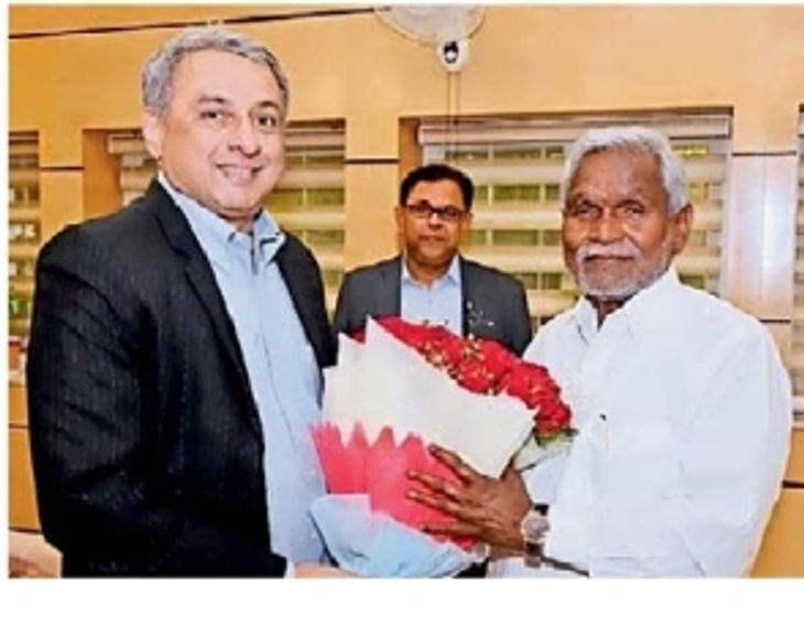 Tata Steel MD TV Narendran met CM Champai Soren | सीएम चंपाई सोरेन से ...