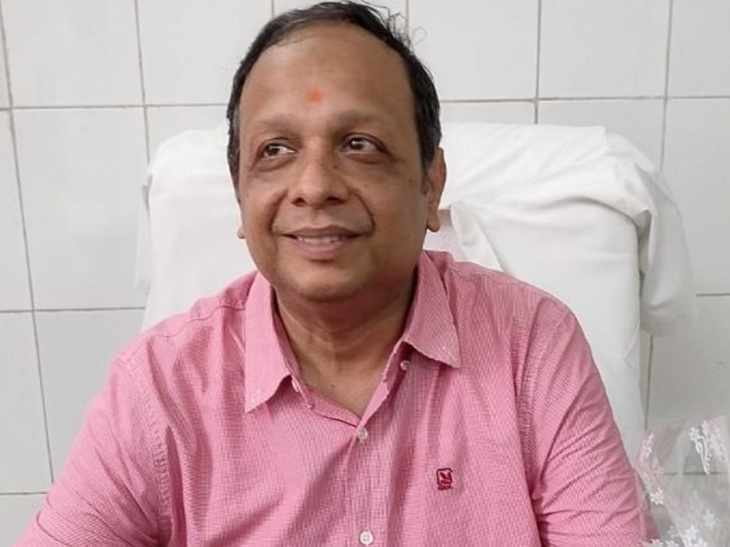 Dr. Rakesh Sharma becomes AD Health of Prayagraj | डॉ. राकेश शर्मा बने ...