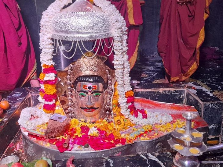 Siddhanath Mahadev's doors open from 3 o'clock | सिद्धनाथ महादेव के 3 ...
