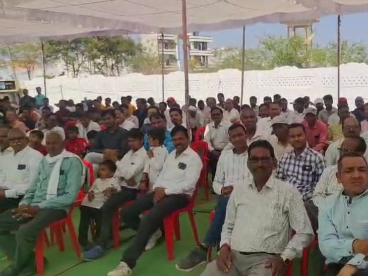 Introduction conference of tribal Bhilala society organized | आदिवासी ...