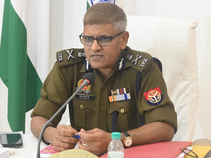 Mohit Aggarwal becomes the new police commissioner in Varanasi ... Mohit Aggarwal becomes the new police commissioner in Varanasi ...