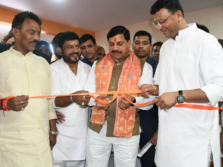 Former woman Congress president of Indore joins BJP | सीएम मोहन यादव ने ...