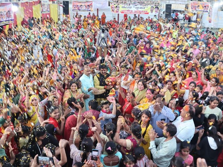 Phagotsav at Bhagirathpur Sanskar complex of organization creation in ...