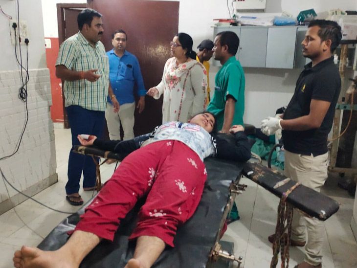 There was a dispute regarding drain and street, criminals shot him in the stomach,Ara Crime ...