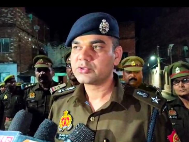 Three police station officers transferred in Jaunpur | जौनपुर में तीन ...