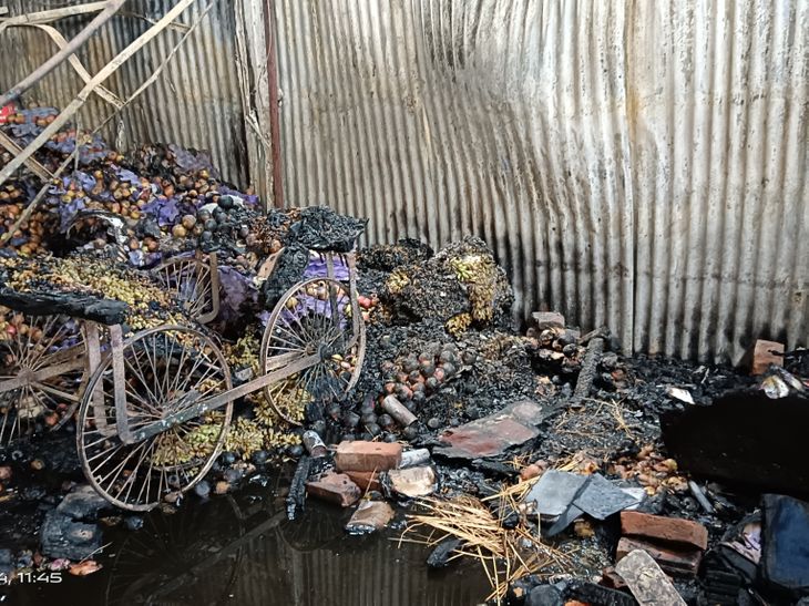 Fire broke out in fruit cold storage warehouse