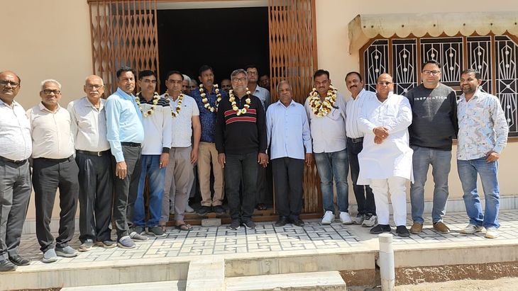Sanjay Soni became the President of the Trade Board, Manoj Somani ...