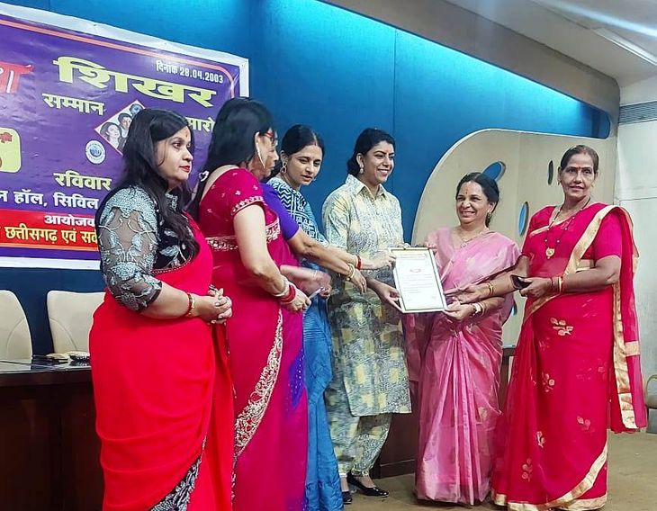 Dr. Nisha Saraswati and Manisha honored for their remarkable ...
