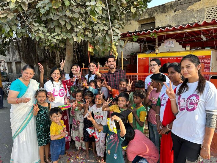 Ladli Sevarth Sansthan played Holi with children | लाडली सेवार्थ ...