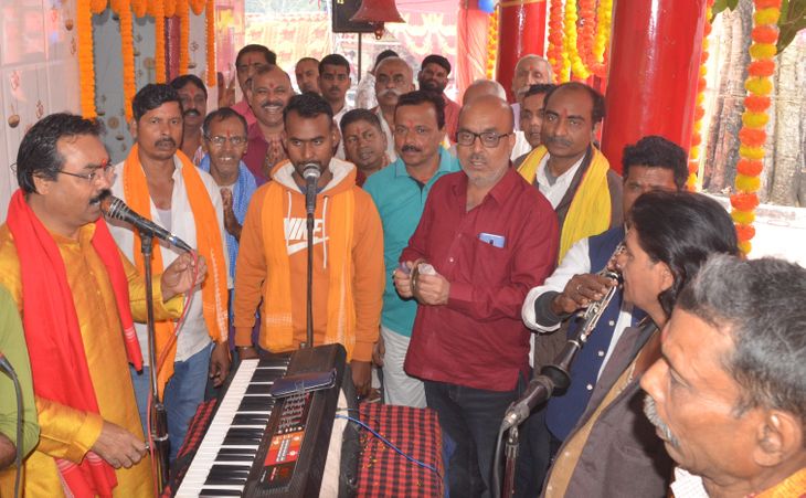 24 hours Akhand Hari Kirtan started in Sector-2C Hanuman Temple ...