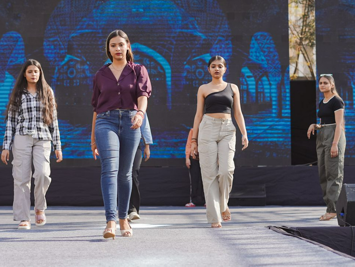 Ada fashion show adds a touch of style