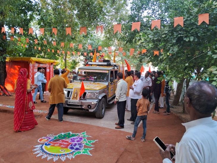 Matrishakti Akhand Deep Birth Centenary Shraddha Samvardhan Yatra has ...