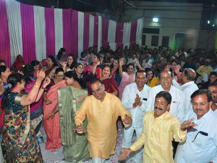 Phag Festival at Malwa Mill Agarwal Panchayat in Indore