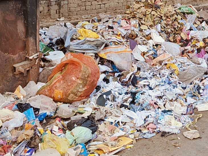 1200 metric tons of garbage collected | 1200 मीट्रिक टन कूड़ा हुआ ...