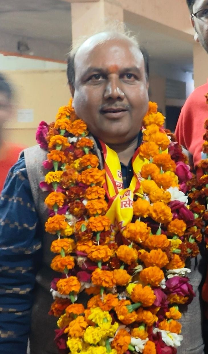 Prabhat Agarwal re-elected Sarafa Sangh President with unanimous ...