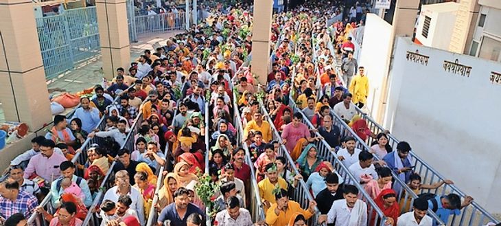 Baba Shyam temple opens after two days in Khatushyamji, crowd of ...