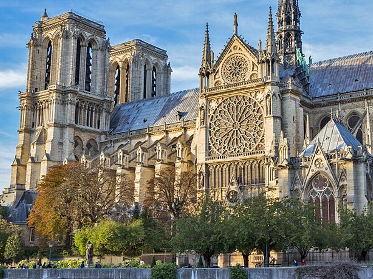 Mother Mary: an important role in Catholic mythology | रसरंग में ...