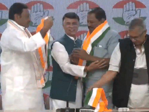 Muzaffarpur BJP MP Ajay Nishad will join Congress today