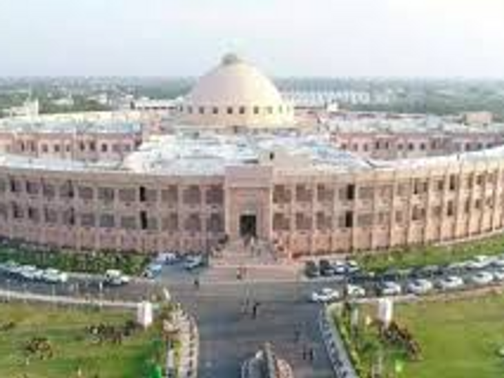 PHED will provide water to 300 families through tankers | 300 परिवारों ...