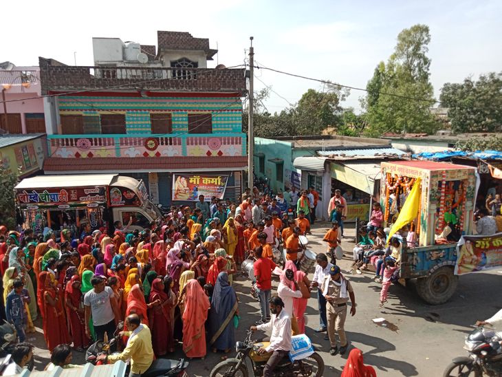 Mother Karma Jayanti celebrated in Ahmedpur | अहमदपुर में मनाई गई मां ...