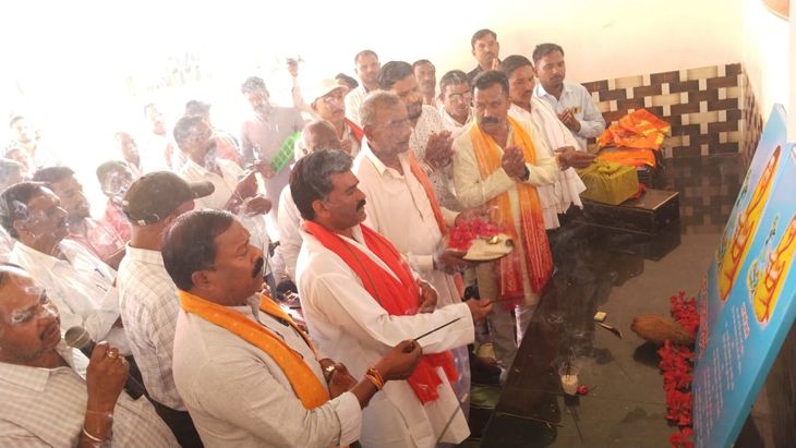 Mother Karma's birth anniversary was celebrated to organize the people ...